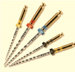 TÉCNICAS MANUALES Y MECANIZADAS EN EL RETRATAMIENTO ENDODÓNTICO: REVISIÓN DE LITERATURA